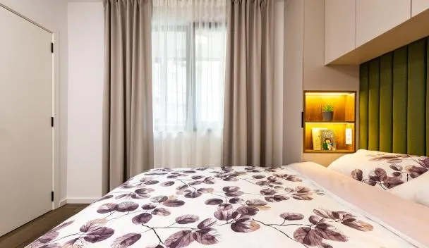 Two Stylish 1BD Apartments with Desk in Karshiaka by Flat Manager ...
