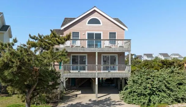 DR13- Salty Dog, Nags Head (updated prices 2026)