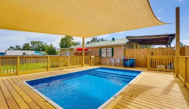 Sunny Panama City Escape w/ Pool & Deck!, Panama City (updated prices 2026)