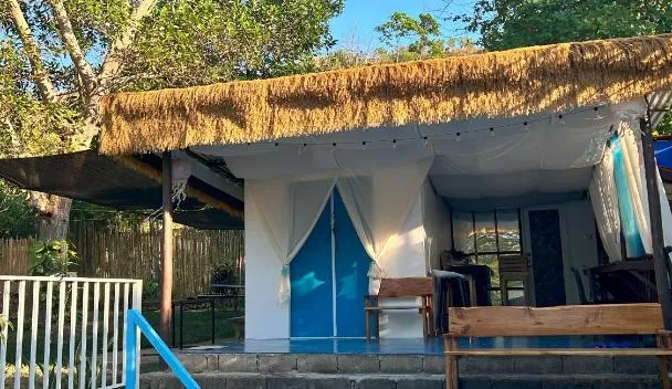 Barracuda Swim Club's Homestay - Aircon Room with Pool, Coron ...