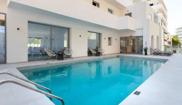 Rodos White, Rhodes Town (updated prices 2026)