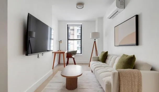 Blueground Midtown East view nr UN Plaza NYC-2040, New York (updated ...