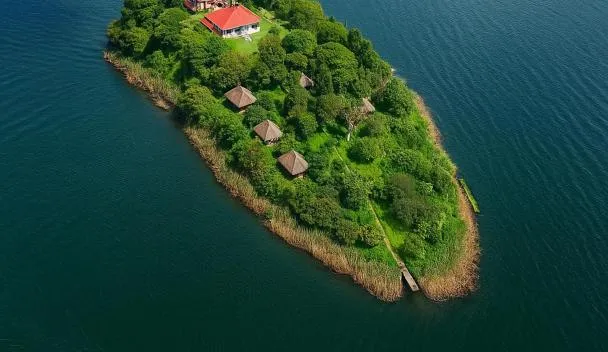 Sharp Island Gorilla Lodge, Lake Bunyonyi, Kashasha (aktualisierte ...