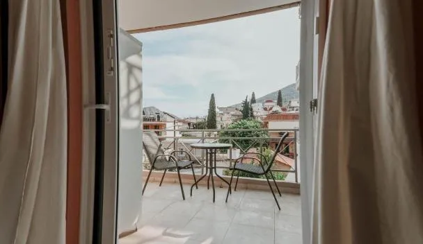 Cozy Peach Nest, Tolo (precios actualizados en 2026)