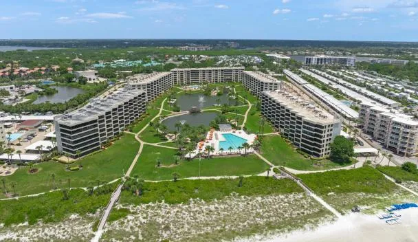Gulf and Bay Club- B601, Siesta Key (updated prices 2026)