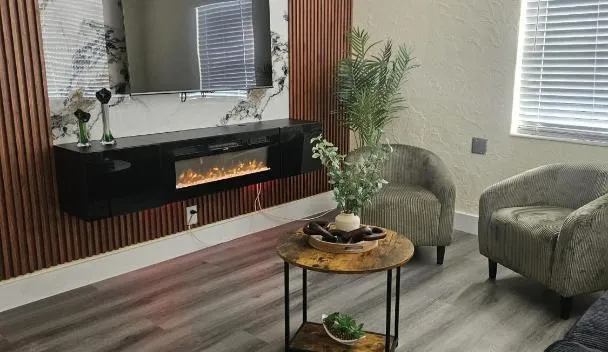 Palmera House in Tampa with Hot Tub 10 minutes from Airport & Busch ...
