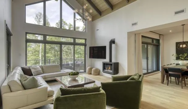 201 Verbier Building 4, Mont-Tremblant (updated prices 2026)