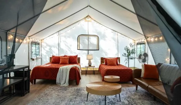 Robin's Nest-Lux Camping Tent in the Gorge, Rogers (updated prices 2026)