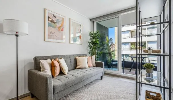 Acogedor y moderno departamento en Las Condes, Santiago (updated prices ...