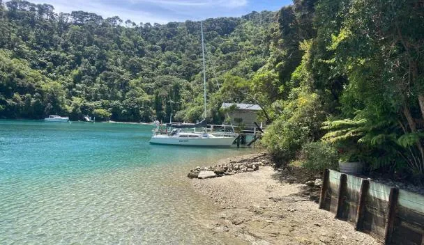 Portobello in Double Cove Boat Access only, Lochmara Bay (precios ...