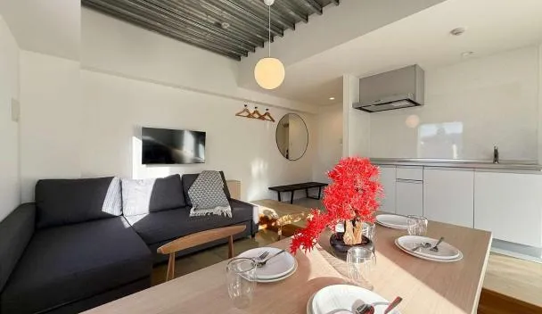 b hotel Arts Dobashi - Peaceful Urban Hideaway Near the Peace Park ...