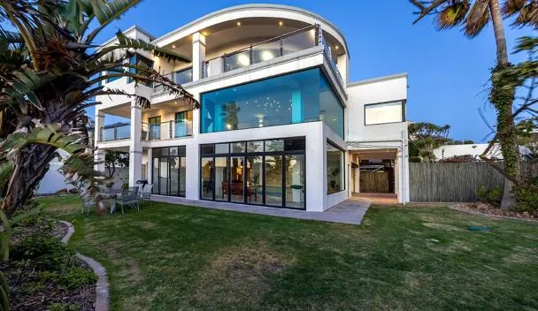 Sir David Baird 22, Cape Town (updated prices 2026)