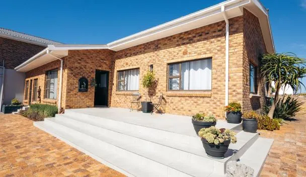 AllesWells, Yzerfontein (updated prices 2026)