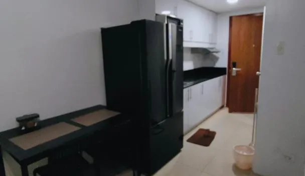 4Beds MOa view 1cr with balcony, Manila (updated prices 2026)