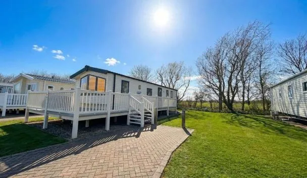 Prime lakeside caravan at Haven Golden Sands, Mablethorpe (updated ...