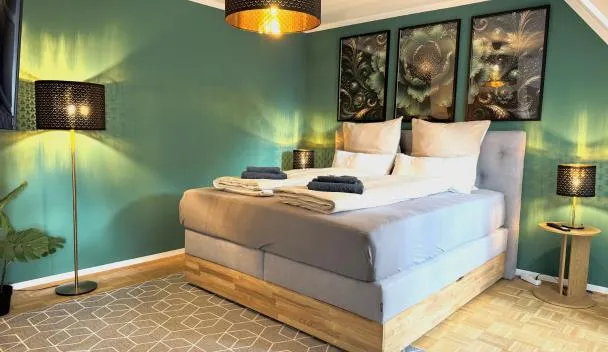 Green Horizon - Luxury Design & Free Parking by HERO HOMES, Grac ...