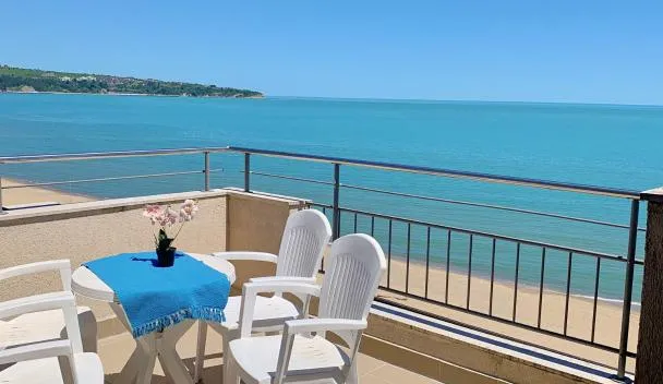 Obzor Beach Resort C419 Steps from the Beach, Obzor (updated prices 2026)