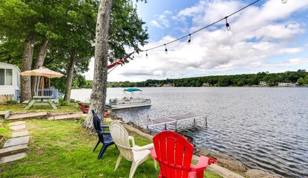 Dock & Sunset Views! Waterfront Thompson Getaway, Thompson (precios ...