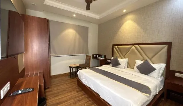 Murliwala Hotel & Restaurant, Vrindāvan (prezzi aggiornati per il 2026)