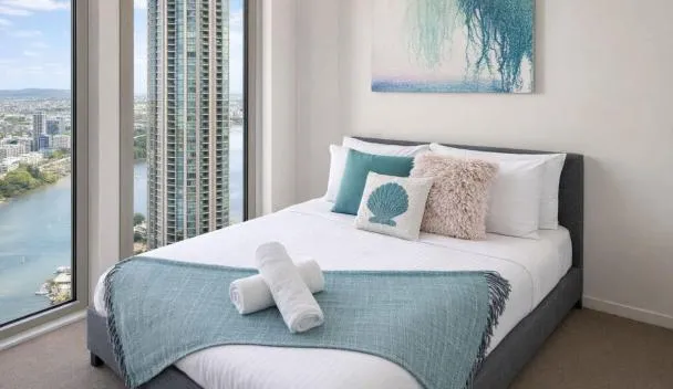 SKY-HIGH HAVEN-Rooftop Infinity Pool Parking WiFi, Brisbane (prezzi ...