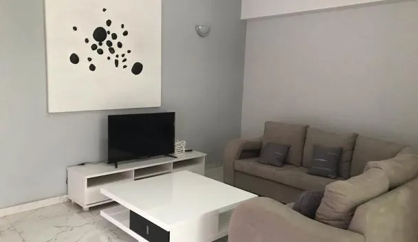 Modern 2-Bedroom Apartment in the Heart of Plateau, City Center, Praia ...