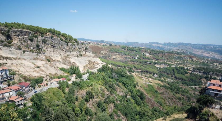 Castello Di Caccuri Suites in Caccuri, Calabria