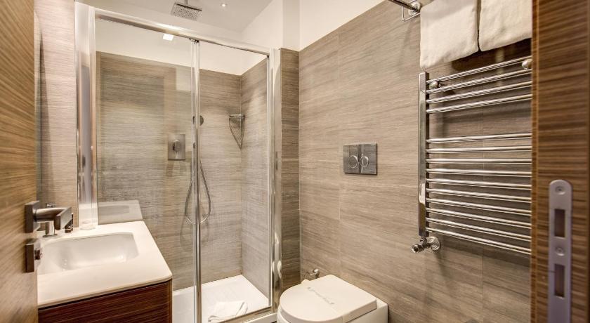 Trevi Hotel, Rome | 2022 Updated Prices, Deals