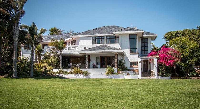 Hallack Manor, Port Elizabeth | 2021 Updated Prices, Deals