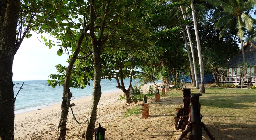 New Ozone Resort and Spa in Koh Lanta - See 2023 Prices