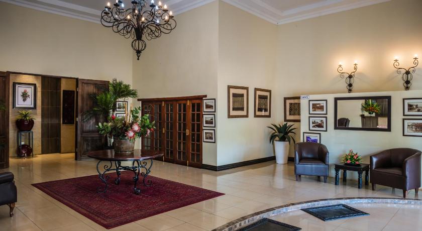 Best Price on The Royal Solwezi Hotel in Solwezi + Reviews!
