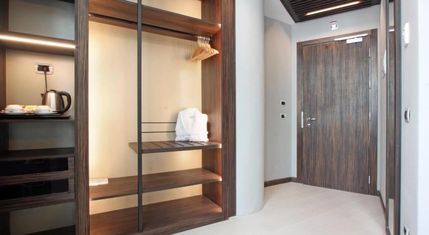 The Hive Hotel, Rome | 2023 Updated Prices, Deals