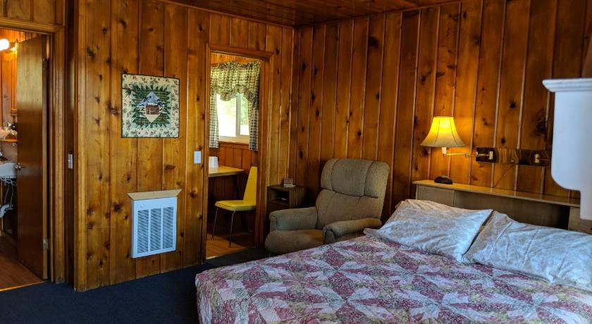 Sleepy Pines Motel in Portola (CA) - Room Deals, Photos & Reviews