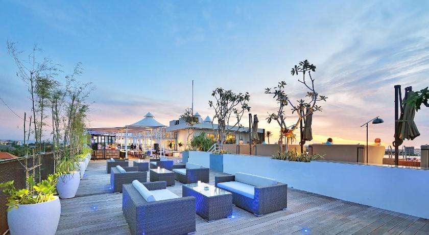 de Vins Sky Hotel Seminyak, Bali | 2022 Updated Prices, Deals