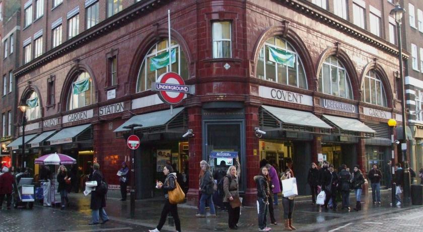 Best Price on D'Arblay Street in London + Reviews!