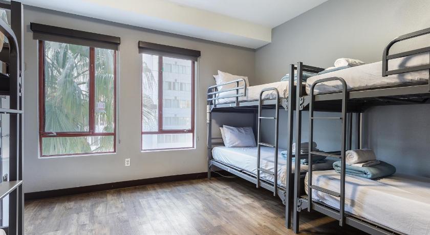 HI Los Angeles - Santa Monica Hostel in Los Angeles (CA) - Room Deals ...