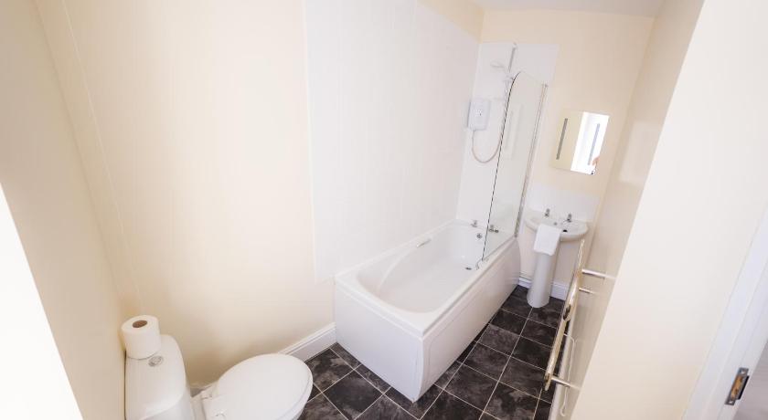Queensbridge Hotel | Aberystwyth 2023 UPDATED DEALS £71, HD Photos ...