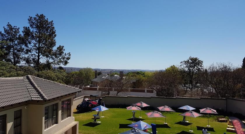 Bryanston Drive Elegant Guesthouse & Boardroom Facilities (formerly ...