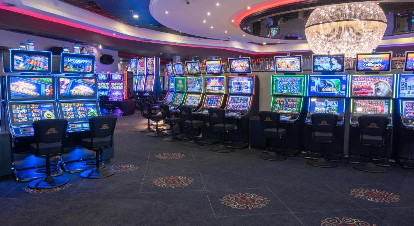 Mayfair Hotel in Mthatha - Room Deals, Photos & Reviews