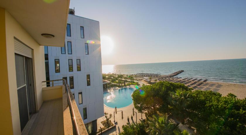 Apartments Qerret Qerret, Kavaje Golem