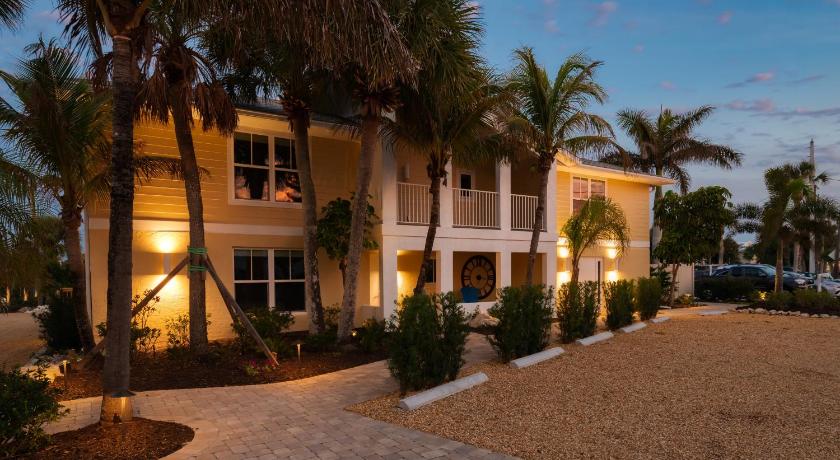 Escape Casey Key, Laurel (FL) | 2022 Updated Prices, Deals