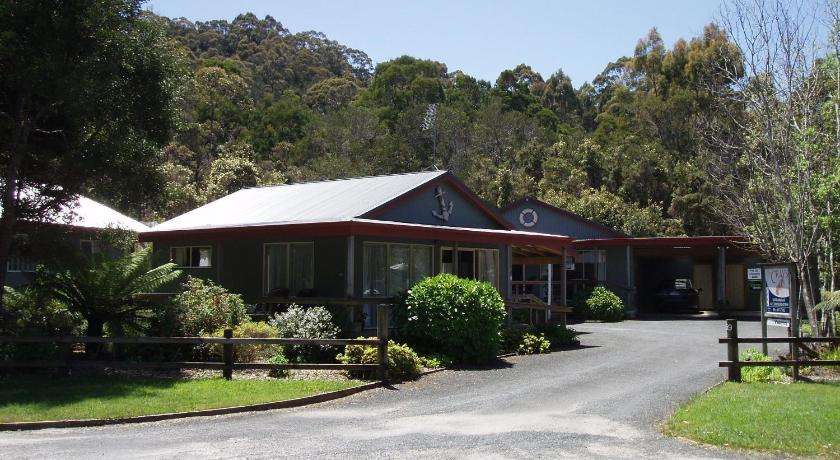 Strahan Accommodation: All The Best Choices For Your Strahan Trip ...