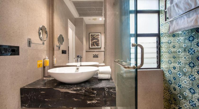 bloom Boutique I GK1, New Delhi and NCR | 2022 Updated Prices, Deals