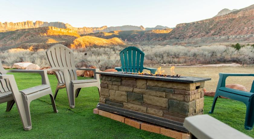 Zion Red Rock Oasis, Rockville (UT) - Booking Deals, Photos & Reviews