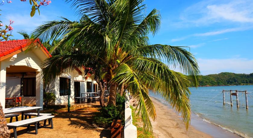 New Travel Beach Resort, Chanthaburi | 2022 Updated Prices, Deals