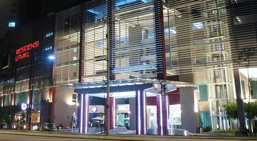 utm kl hostel - Alan Gibson