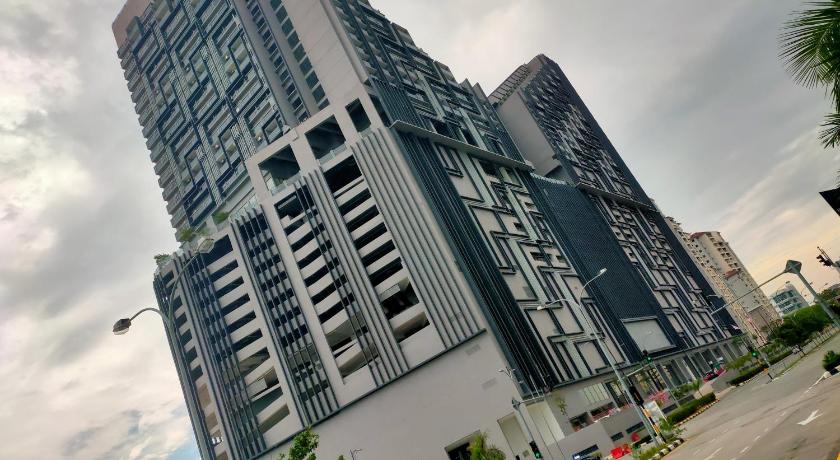Imperio Residence Private Bathtub @ Melaka Town Entire apartment ...