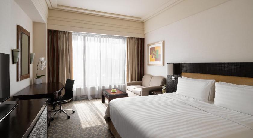 Edsa Shangri-La Manila (Staycation approved) Hotel - Deals, Photos ...