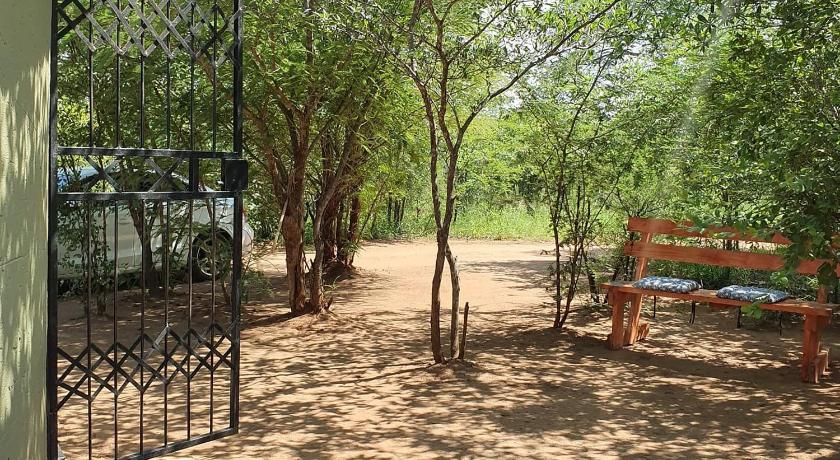 Rhumbini Lodge Punda Maria Road Saselamani Malamulele