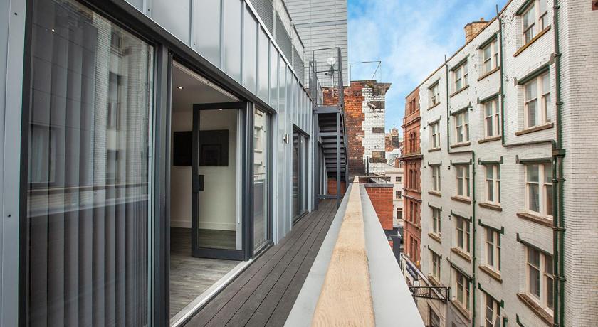 SGT Peppers Mathew Street Apartments By Happy Days, Liverpool | 2023 ...