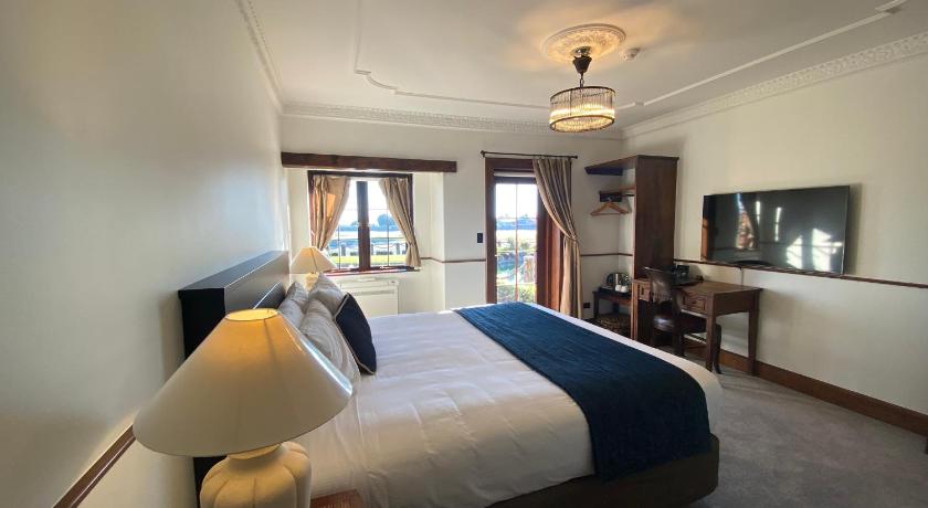 Grand Arden Monaco Nelson - Hotel in Nelson - Easy Online Booking
